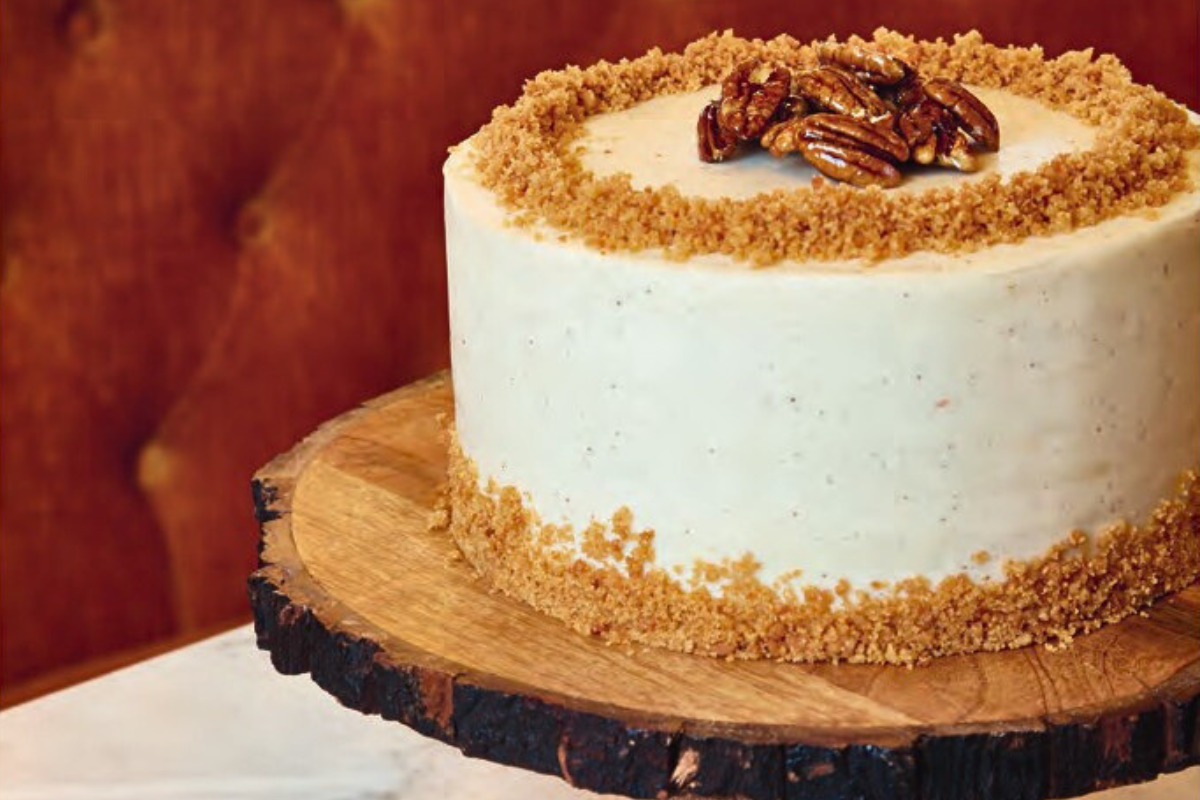 Save This French Apple Cider Cake Recipe for Fall Parties