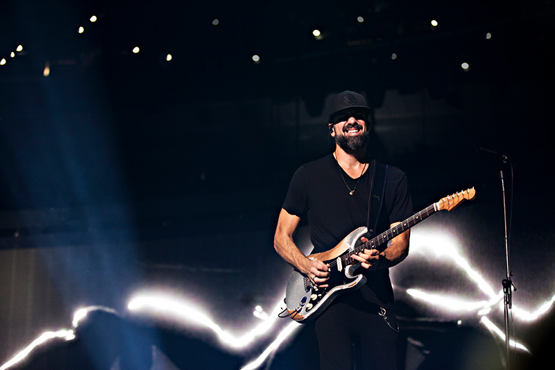 Wilmington-Based Guitarist Everett Gray Lends Talents to Big Names