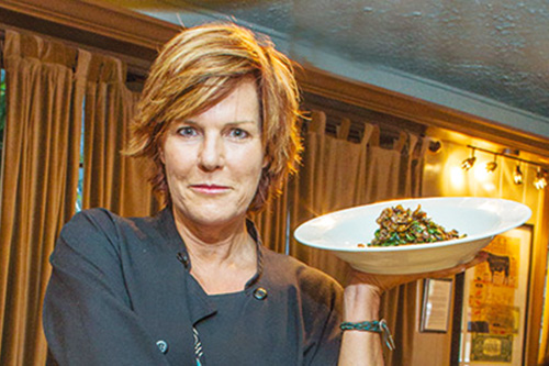 Hobos Restaurant Teaches How to Go Back to Basics