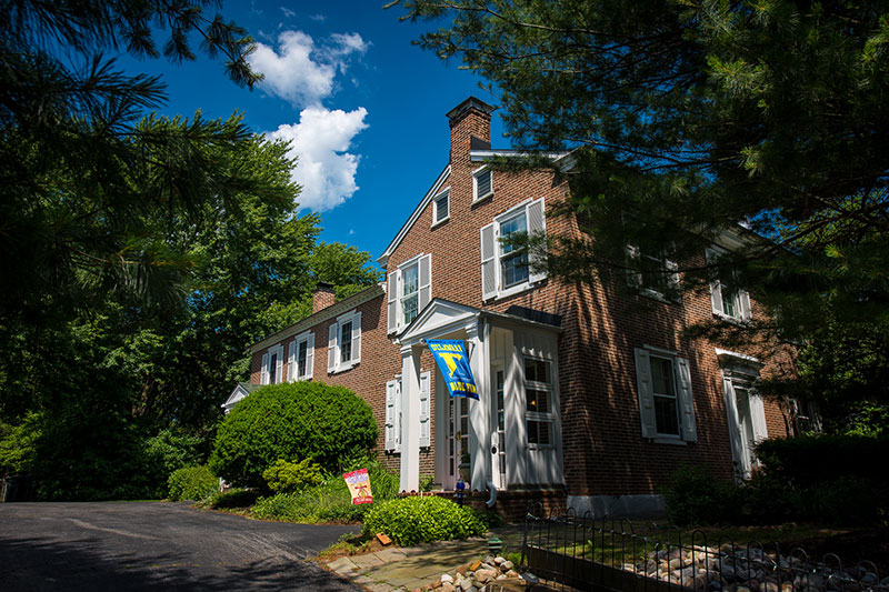 At the Blue Hen Bed & Breakfast, a Precious Past is Preserved