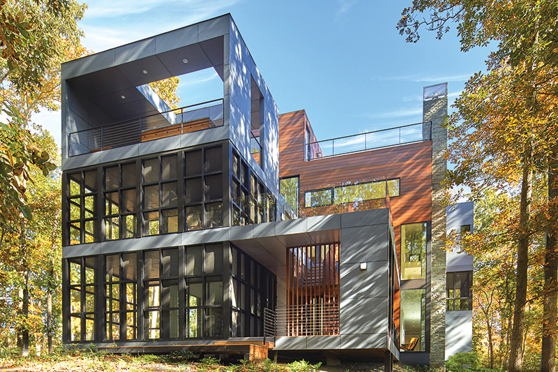 A Decade-Long Dream Come True: Tour This Luxurious Treehouse in Lewes