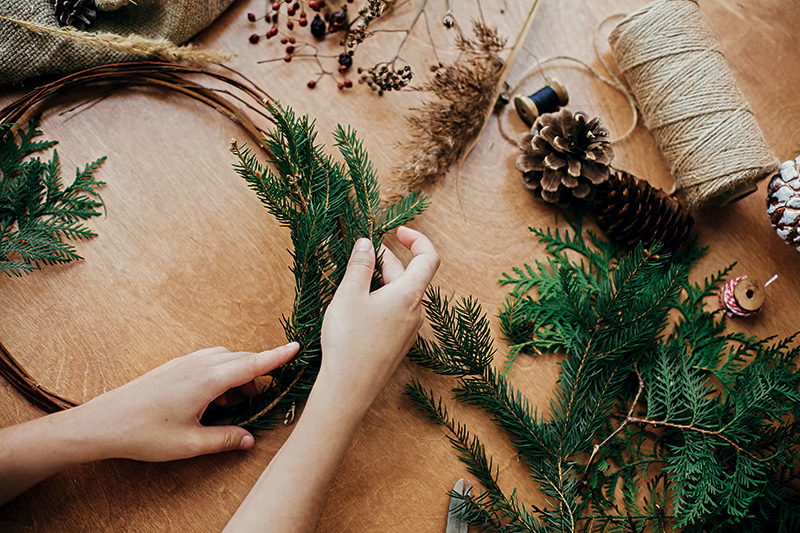 Make Your Own Holiday Decorations at These Local Workshops