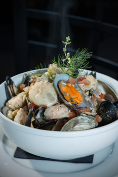 Roma, Dover: Cioppino Fish Stew