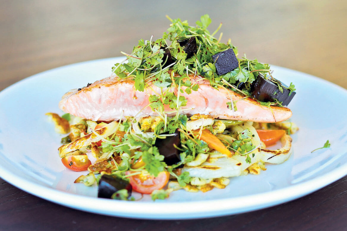 Here Are 5 Ways to Enjoy an Affordable Meal on the Delaware Coast